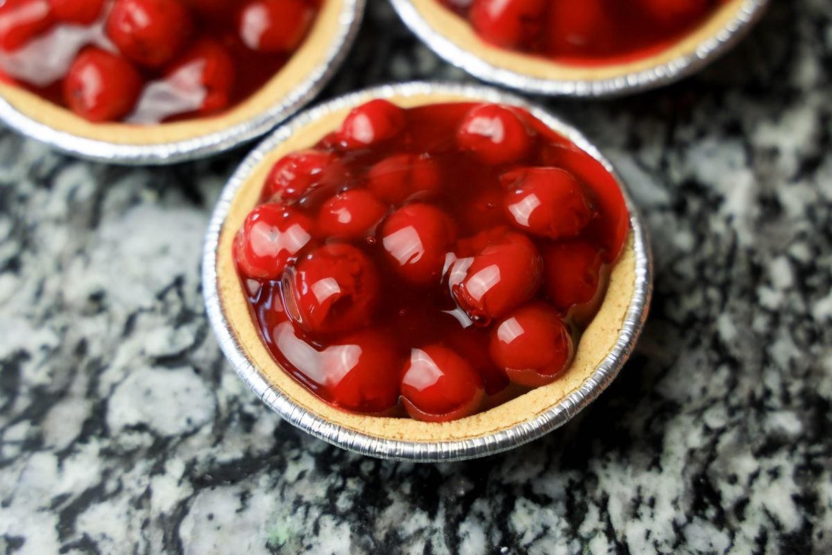 No Bake Mini Cherry Tarts - Mooshu Jenne