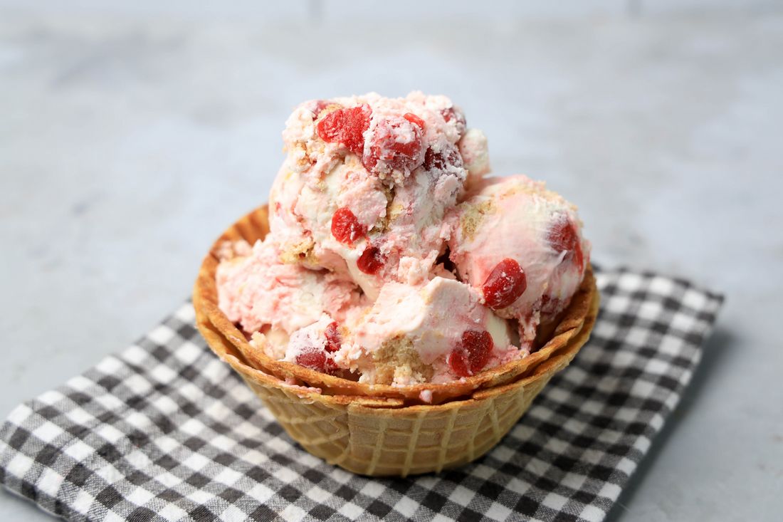 Cherry Pie Ice Cream - Mooshu Jenne
