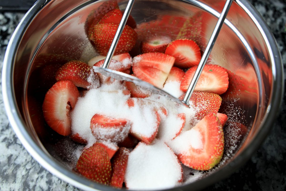 Very Berry Strawberry Shortcake - Mooshu Jenne